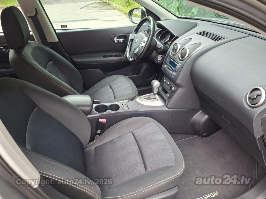 Pelēks Nissan Qashqai 2011 Tallina, ar dzinēja tilpumu 2.00 L un nobraukumu 169 tūkst. km par 5500 €, foto 13 vietnē AUTOMOTO.COM.LV