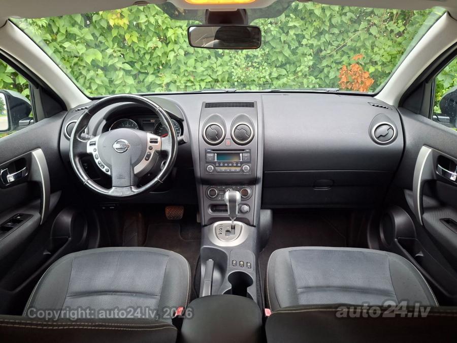 Pelēks Nissan Qashqai 2011 Tallina, ar dzinēja tilpumu 2.00 L un nobraukumu 169 tūkst. km par 5500 €, foto 14 vietnē AUTOMOTO.COM.LV