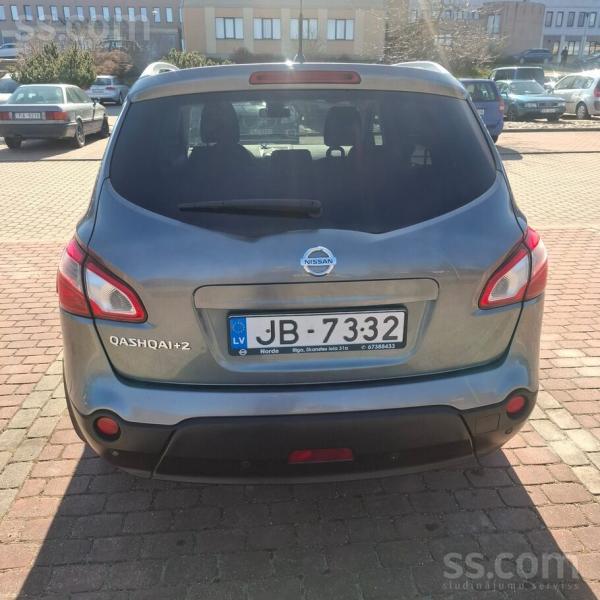 Pelēks Nissan Qashqai 2012 Ventspils, ar dzinēja tilpumu 2.00 L un nobraukumu 215 tūkst. km par 5300 €, foto 3 vietnē AUTOMOTO.COM.LV