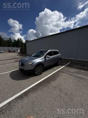 Pelēks Nissan Qashqai 2012 Rīga, ar dzinēja tilpumu 1.60 L un nobraukumu 320 tūkst. km par 3900 €, foto 3 vietnē AUTOMOTO.COM.LV