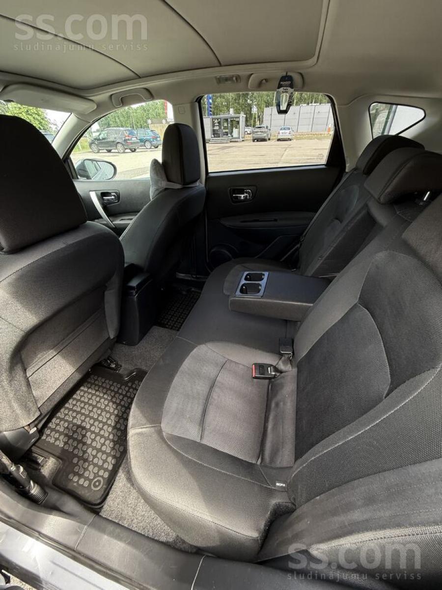 Pelēks Nissan Qashqai 2012 Rīga, ar dzinēja tilpumu 1.60 L un nobraukumu 320 tūkst. km par 3900 €, foto 7 vietnē AUTOMOTO.COM.LV
