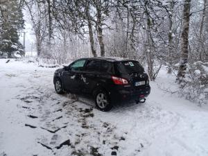 Grey Nissan Qashqai 2013 in Tapa, with an engine capacity of 0.00 L and mileage of 331 thousand km for 4500 €, photo 13 on AUTOMOTO.COM.LV