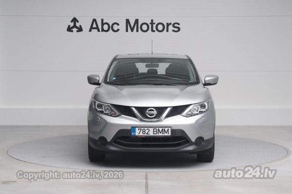Grey Nissan Qashqai 2014 in Tallinn, with an engine capacity of 1.20 L and mileage of 98 thousand km for 7490 €, photo 2 on AUTOMOTO.COM.LV