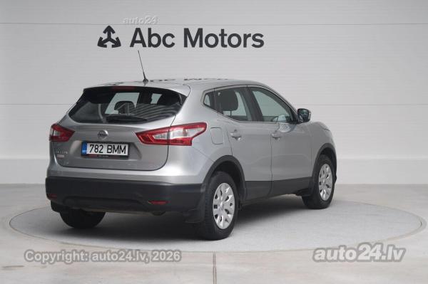Grey Nissan Qashqai 2014 in Tallinn, with an engine capacity of 1.20 L and mileage of 98 thousand km for 7490 €, photo 4 on AUTOMOTO.COM.LV