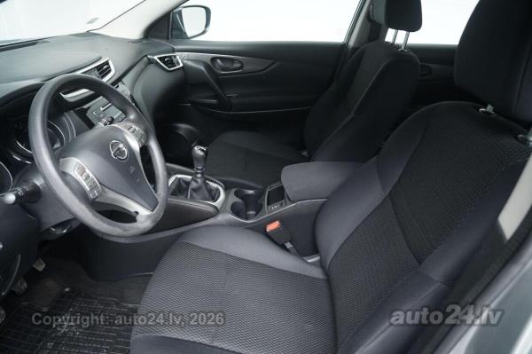 Grey Nissan Qashqai 2014 in Tallinn, with an engine capacity of 1.20 L and mileage of 98 thousand km for 7490 €, photo 7 on AUTOMOTO.COM.LV