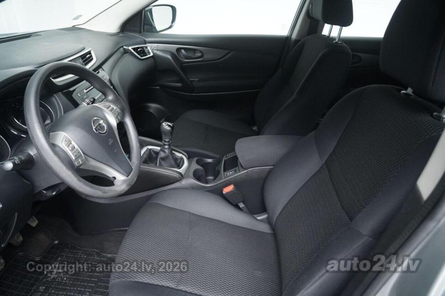 Grey Nissan Qashqai 2014 in Tallinn, with an engine capacity of 1.20 L and mileage of 98 thousand km for 7490 €, photo 7 on AUTOMOTO.COM.LV