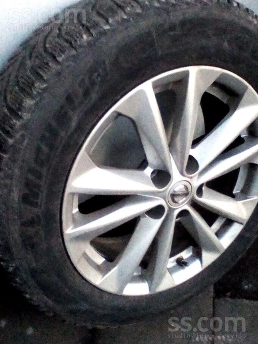 Pelēks Nissan Qashqai 2014 Rīga, ar dzinēja tilpumu 1.20 L un nobraukumu 165 tūkst. km par 6950 €, foto 9 vietnē AUTOMOTO.COM.LV