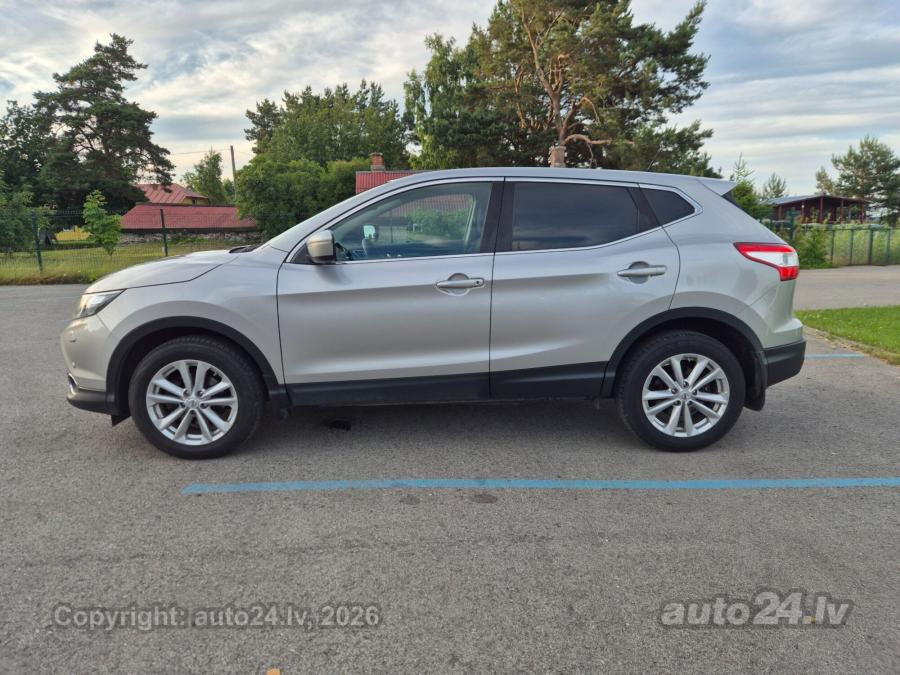 Pelēks Nissan Qashqai 2014 Tallina, ar dzinēja tilpumu 1.20 L un nobraukumu 224 tūkst. km par 5900 €, foto 5 vietnē AUTOMOTO.COM.LV