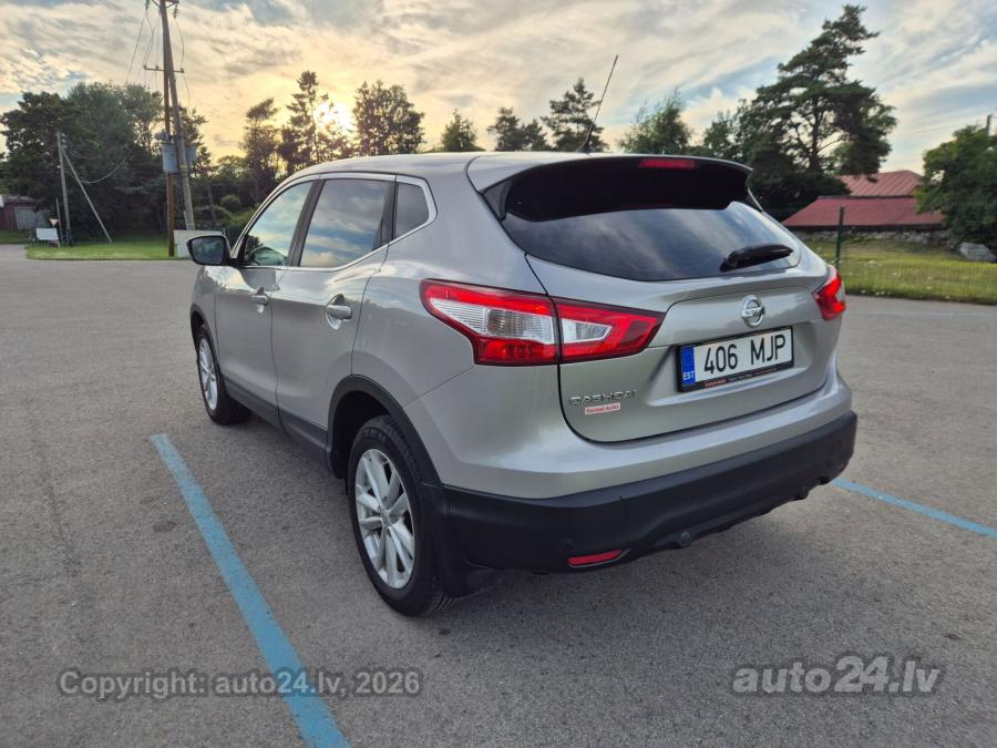 Pelēks Nissan Qashqai 2014 Tallina, ar dzinēja tilpumu 1.20 L un nobraukumu 224 tūkst. km par 5900 €, foto 6 vietnē AUTOMOTO.COM.LV