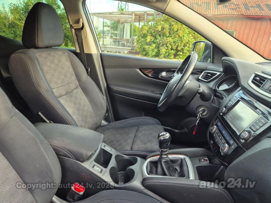Pelēks Nissan Qashqai 2014 Tallina, ar dzinēja tilpumu 1.20 L un nobraukumu 224 tūkst. km par 5900 €, foto 9 vietnē AUTOMOTO.COM.LV