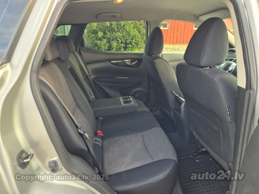 Pelēks Nissan Qashqai 2014 Tallina, ar dzinēja tilpumu 1.20 L un nobraukumu 224 tūkst. km par 5900 €, foto 12 vietnē AUTOMOTO.COM.LV