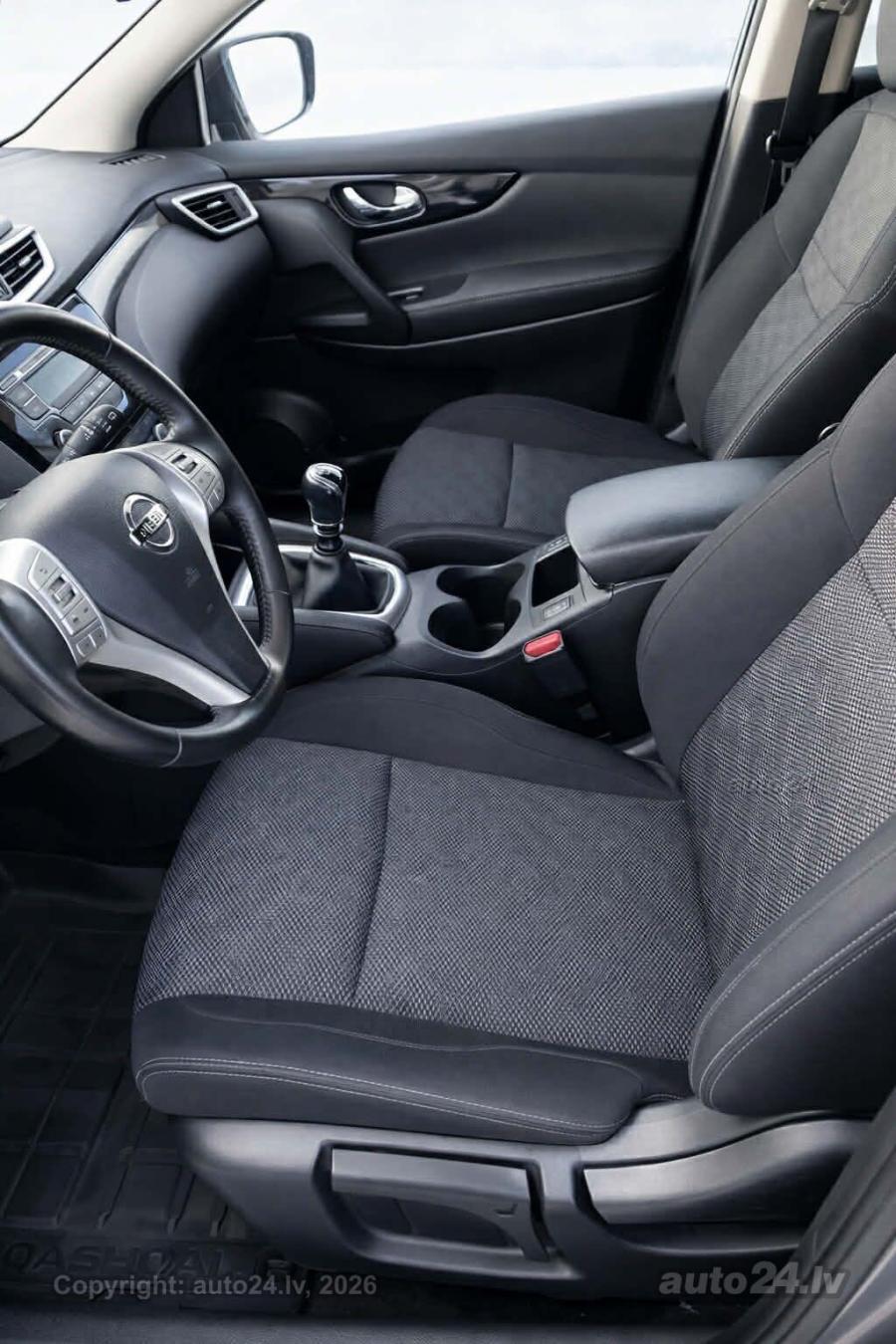 Pelēks Nissan Qashqai 2015 Tallina, ar dzinēja tilpumu 1.60 L un nobraukumu 105 tūkst. km par 10500 €, foto 6 vietnē AUTOMOTO.COM.LV