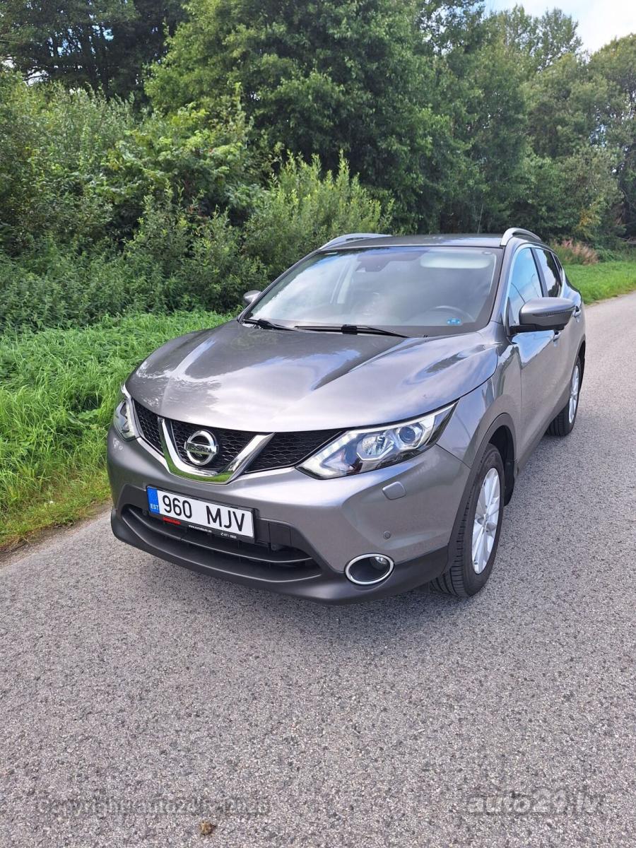 Pelēks Nissan Qashqai 2015 Tallina, ar dzinēja tilpumu 1.20 L un nobraukumu 143 tūkst. km par 9600 €, foto 1 vietnē AUTOMOTO.COM.LV