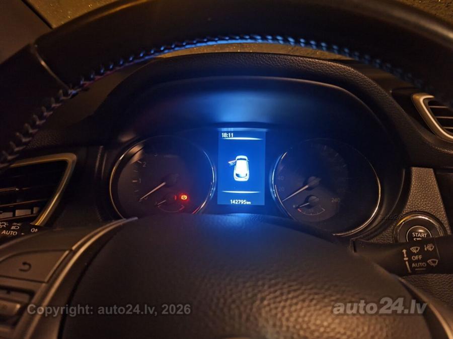 Pelēks Nissan Qashqai 2015 Tallina, ar dzinēja tilpumu 1.20 L un nobraukumu 143 tūkst. km par 9600 €, foto 7 vietnē AUTOMOTO.COM.LV