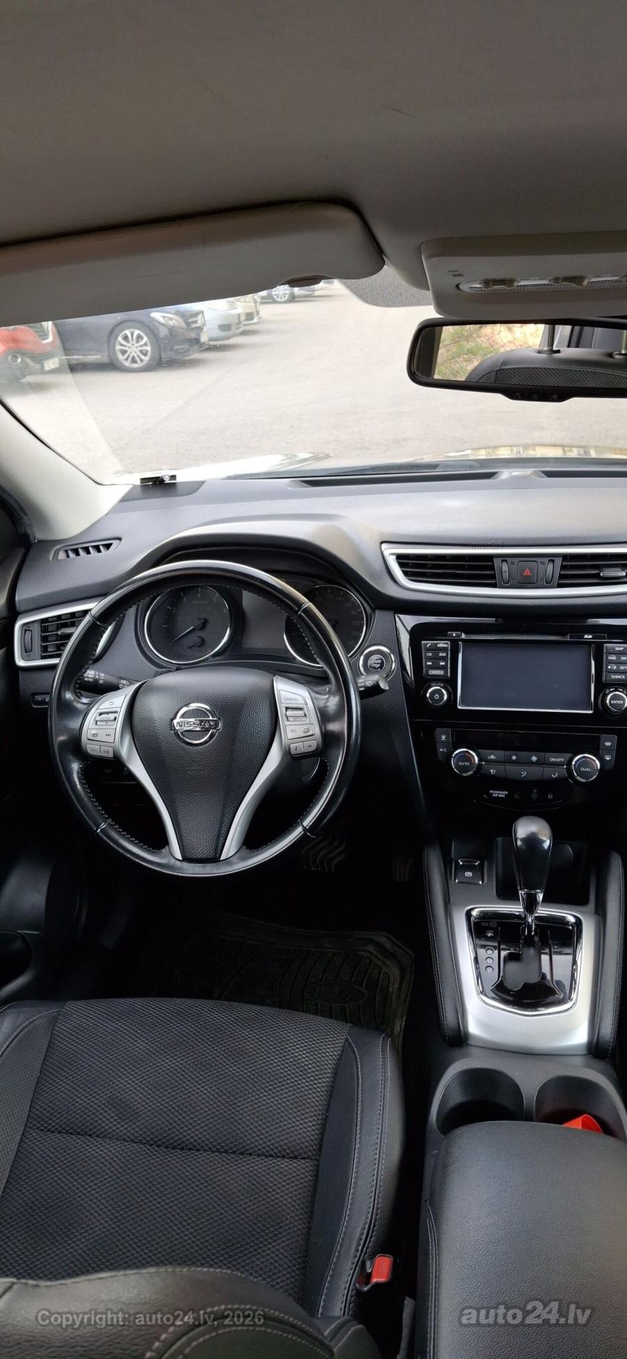 Pelēks Nissan Qashqai 2015 Tallina, ar dzinēja tilpumu 1.20 L un nobraukumu 158 tūkst. km par 8400 €, foto 8 vietnē AUTOMOTO.COM.LV