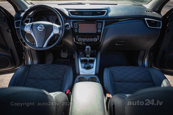 Grey Nissan Qashqai 2015 in Tallinn, with an engine capacity of 1.20 L and mileage of 120 thousand km for 7000 €, photo 7 on AUTOMOTO.COM.LV