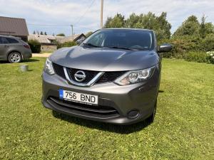 Grey Nissan Qashqai 2015 in Rakvere, with an engine capacity of 0.00 L and mileage of 165 thousand km for 7300 €, photo 11 on AUTOMOTO.COM.LV