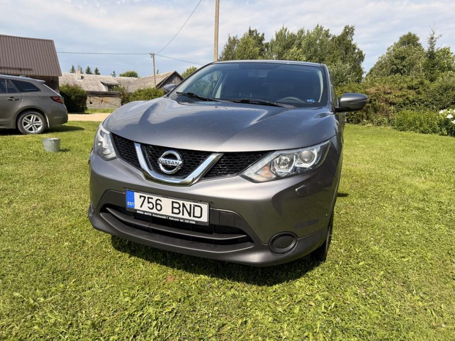 Grey Nissan Qashqai 2015 in Rakvere, with an engine capacity of 0.00 L and mileage of 165 thousand km for 7300 €, photo 11 on AUTOMOTO.COM.LV