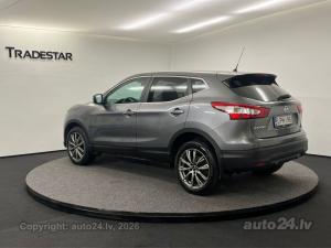 Grey Nissan Qashqai 2016 in Parnu, with an engine capacity of 1.20 L and mileage of 144 thousand km for 8990 €, photo 7 on AUTOMOTO.COM.LV