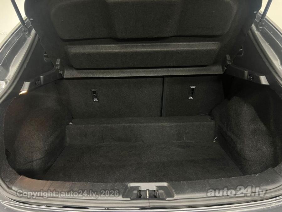 Pelēks Nissan Qashqai 2016 Pērnava, ar dzinēja tilpumu 1.20 L un nobraukumu 144 tūkst. km par 8990 €, foto 21 vietnē AUTOMOTO.COM.LV