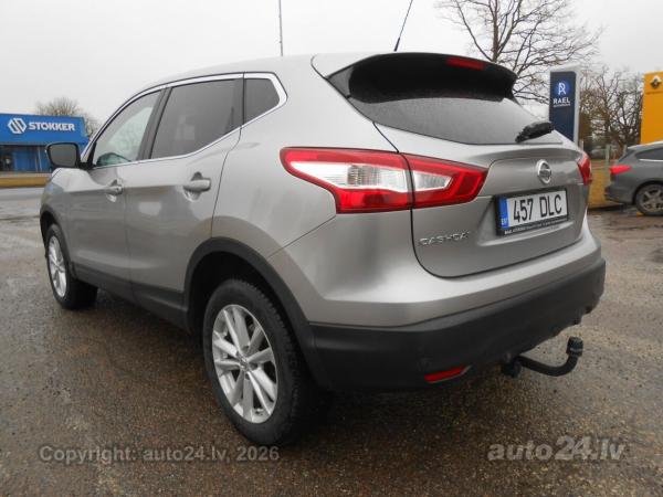 Pelēks Nissan Qashqai 2016 Viljandi, ar dzinēja tilpumu 1.60 L un nobraukumu 187 tūkst. km par 10990 €, foto 4 vietnē AUTOMOTO.COM.LV