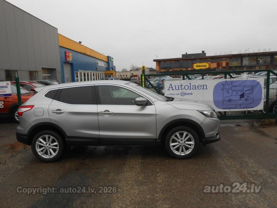 Pelēks Nissan Qashqai 2016 Viljandi, ar dzinēja tilpumu 1.60 L un nobraukumu 187 tūkst. km par 10990 €, foto 16 vietnē AUTOMOTO.COM.LV