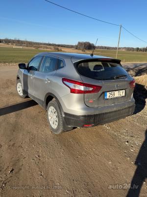 Pelēks Nissan Qashqai 2016 Tartu, ar dzinēja tilpumu 1.20 L un nobraukumu 122 tūkst. km par 8500 €, foto 5 vietnē AUTOMOTO.COM.LV