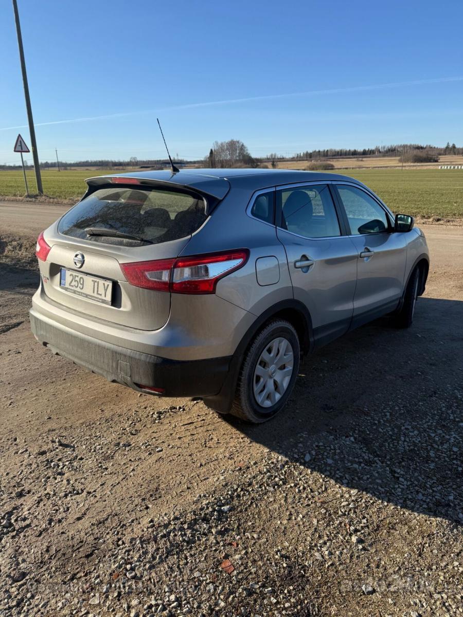 Pelēks Nissan Qashqai 2016 Tartu, ar dzinēja tilpumu 1.20 L un nobraukumu 122 tūkst. km par 8500 €, foto 7 vietnē AUTOMOTO.COM.LV