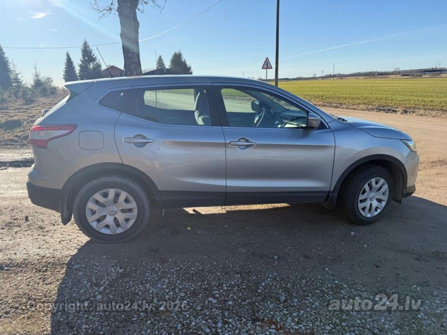 Pelēks Nissan Qashqai 2016 Tartu, ar dzinēja tilpumu 1.20 L un nobraukumu 122 tūkst. km par 8500 €, foto 8 vietnē AUTOMOTO.COM.LV