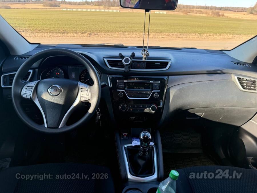 Pelēks Nissan Qashqai 2016 Tartu, ar dzinēja tilpumu 1.20 L un nobraukumu 122 tūkst. km par 8500 €, foto 10 vietnē AUTOMOTO.COM.LV