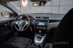 Pelēks Nissan Qashqai 2016 Pērnava, ar dzinēja tilpumu 1.60 L un nobraukumu 170 tūkst. km par 8899 €, foto 9 vietnē AUTOMOTO.COM.LV