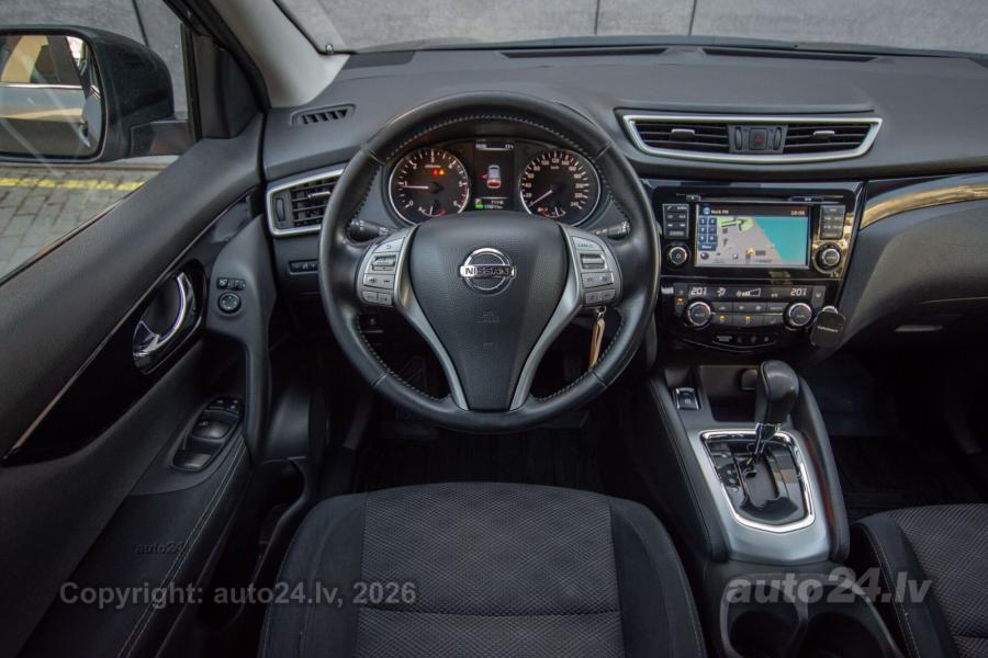 Pelēks Nissan Qashqai 2016 Pērnava, ar dzinēja tilpumu 1.60 L un nobraukumu 170 tūkst. km par 8899 €, foto 15 vietnē AUTOMOTO.COM.LV