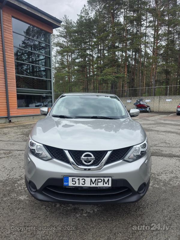 Grey Nissan Qashqai 2016 in Tallinn, with an engine capacity of 1.20 L and mileage of 135 thousand km for 6800 €, photo 6 on AUTOMOTO.COM.LV