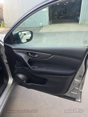 Pelēks Nissan Qashqai 2016 Tallina, ar dzinēja tilpumu 1.20 L un nobraukumu 135 tūkst. km par 6800 €, foto 13 vietnē AUTOMOTO.COM.LV