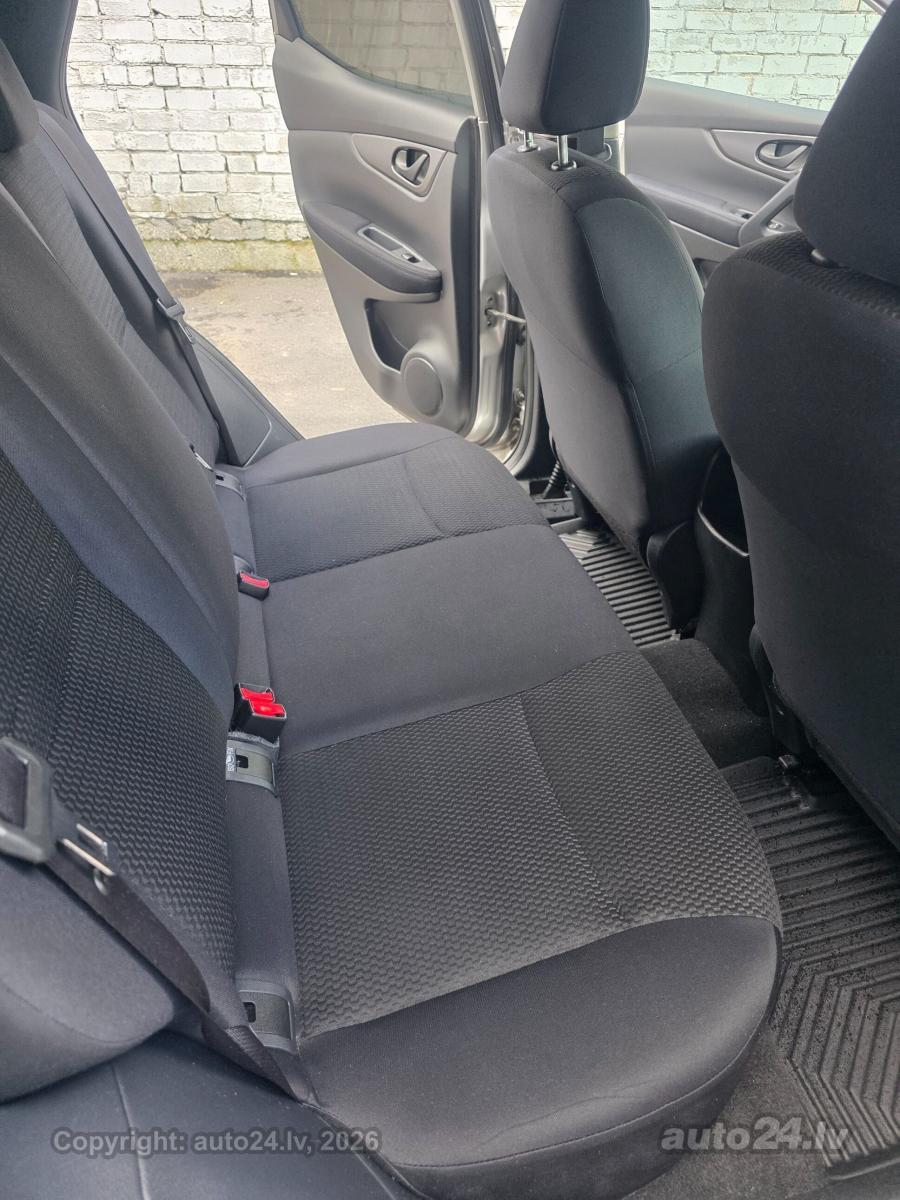 Pelēks Nissan Qashqai 2016 Tallina, ar dzinēja tilpumu 1.20 L un nobraukumu 135 tūkst. km par 6800 €, foto 15 vietnē AUTOMOTO.COM.LV