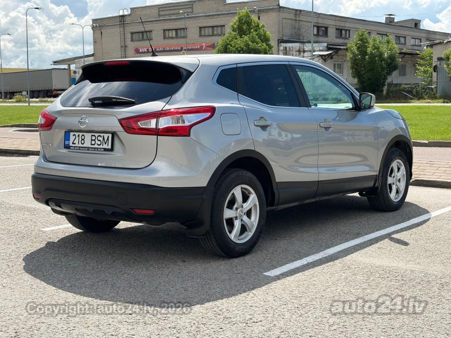 Pelēks Nissan Qashqai 2016 Tallina, ar dzinēja tilpumu 1.20 L un nobraukumu 139 tūkst. km par 8300 €, foto 4 vietnē AUTOMOTO.COM.LV