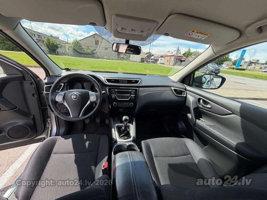 Pelēks Nissan Qashqai 2016 Tallina, ar dzinēja tilpumu 1.20 L un nobraukumu 139 tūkst. km par 8300 €, foto 6 vietnē AUTOMOTO.COM.LV