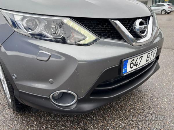 Grey Nissan Qashqai 2017 in Paide, with an engine capacity of 1.20 L and mileage of 37 thousand km for 12390 €, photo 7 on AUTOMOTO.COM.LV