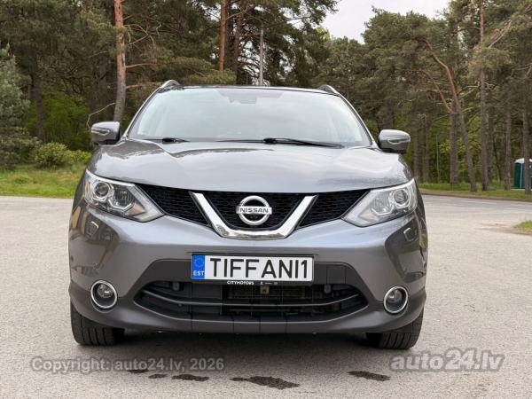 Pelēks Nissan Qashqai 2017 Tallina, ar dzinēja tilpumu 1.20 L un nobraukumu 194 tūkst. km par 9000 €, foto 3 vietnē AUTOMOTO.COM.LV