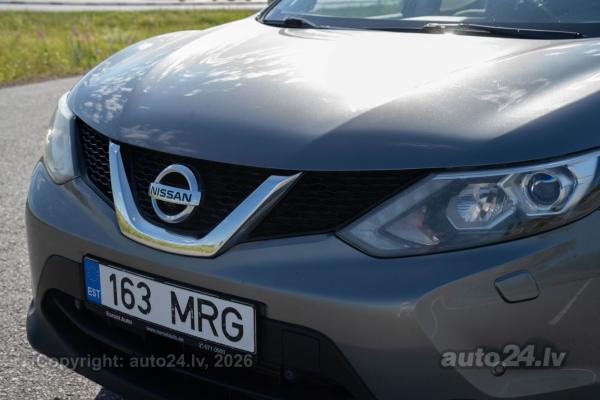 Grey Nissan Qashqai 2017 in Tallinn, with an engine capacity of 1.20 L and mileage of 169 thousand km for 7900 €, photo 8 on AUTOMOTO.COM.LV