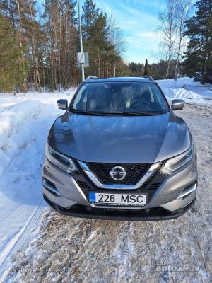 Pelēks Nissan Qashqai 2018 Tallina, ar dzinēja tilpumu 1.20 L un nobraukumu 176 tūkst. km par 12500 €, foto  vietnē AUTOMOTO.COM.LV