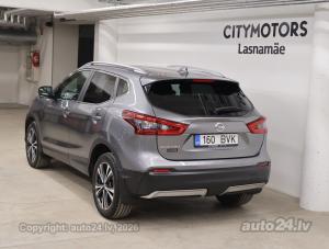 Grey Nissan Qashqai 2018 in Tallinn, with an engine capacity of 1.20 L and mileage of 107 thousand km for 11900 €, photo 4 on AUTOMOTO.COM.LV