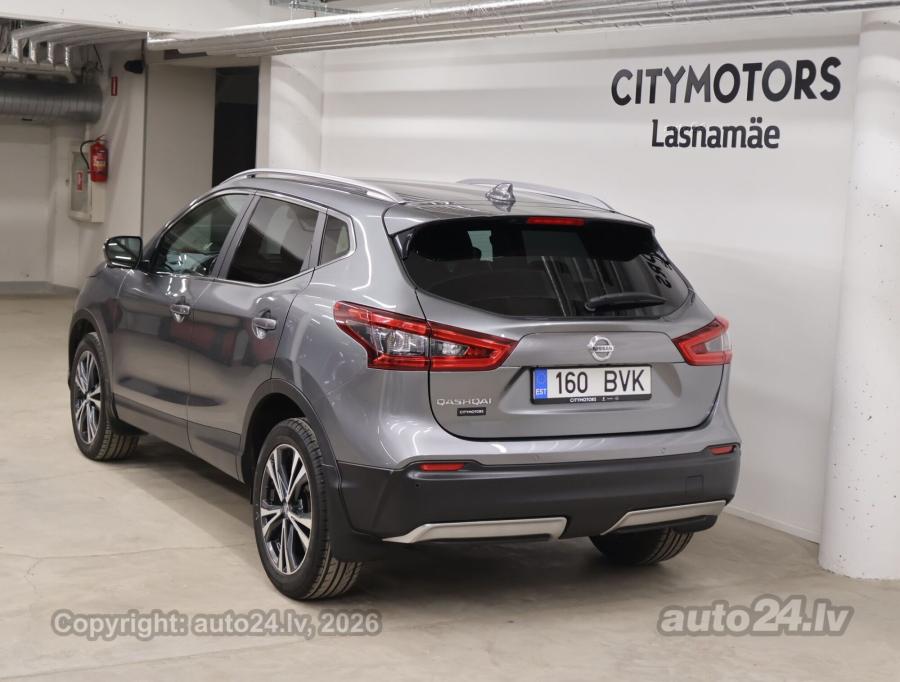 Grey Nissan Qashqai 2018 in Tallinn, with an engine capacity of 1.20 L and mileage of 107 thousand km for 11900 €, photo 4 on AUTOMOTO.COM.LV