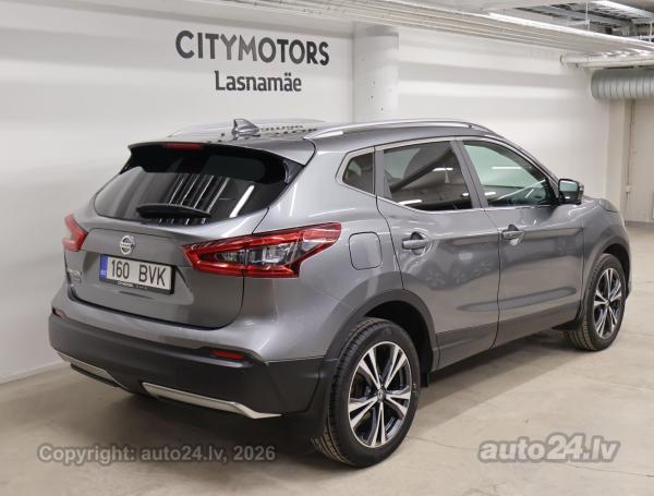 Grey Nissan Qashqai 2018 in Tallinn, with an engine capacity of 1.20 L and mileage of 107 thousand km for 11900 €, photo 6 on AUTOMOTO.COM.LV