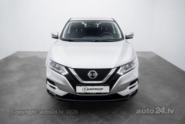 Grey Nissan Qashqai 2018 in Tallinn, with an engine capacity of 1.20 L and mileage of 128 thousand km for 10999 €, photo 2 on AUTOMOTO.COM.LV
