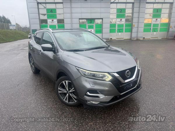 Grey Nissan Qashqai 2019 in Tallinn, with an engine capacity of 1.50 L and mileage of 126 thousand km for 14995 €, photo 2 on AUTOMOTO.COM.LV