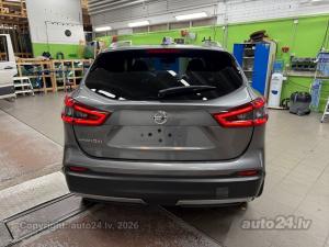 Grey Nissan Qashqai 2019 in Tallinn, with an engine capacity of 1.50 L and mileage of 13 thousand km for 13999 €, photo 7 on AUTOMOTO.COM.LV