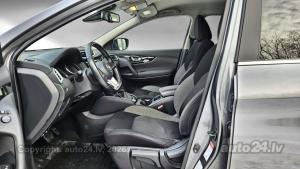 Grey Nissan Qashqai 2020 in Tallinn, with an engine capacity of 1.30 L and mileage of 81 thousand km for 14800 €, photo 10 on AUTOMOTO.COM.LV