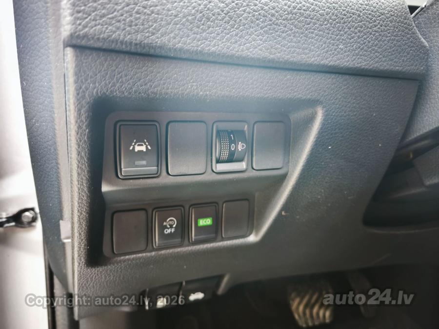 Grey Nissan Qashqai 2020 in Tallinn, with an engine capacity of 1.30 L and mileage of 57 thousand km for 16900 €, photo 10 on AUTOMOTO.COM.LV
