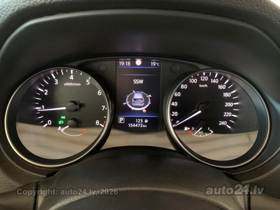 Grey Nissan Qashqai 2020 in Rakvere, with an engine capacity of 1.30 L and mileage of 154 thousand km for 14490 €, photo 11 on AUTOMOTO.COM.LV
